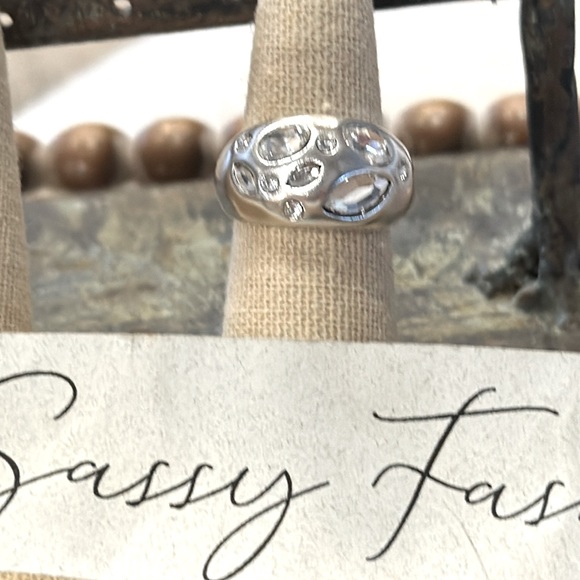 Grace & Heart | Jewelry | Lovely Grace Heart Sparkly Ring Size 7 | Poshmark